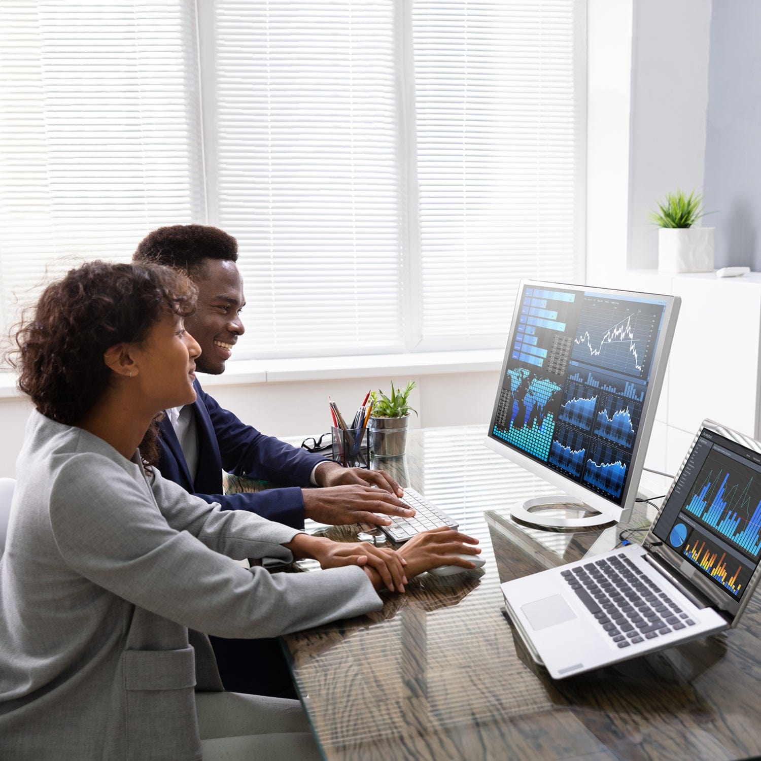 Micro HDMI to HDMI Cable - Flex Series#N# – KabelDirekt